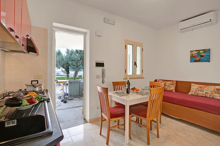 Stella Marina Apartment 6 - Happy Rentals - Vieste