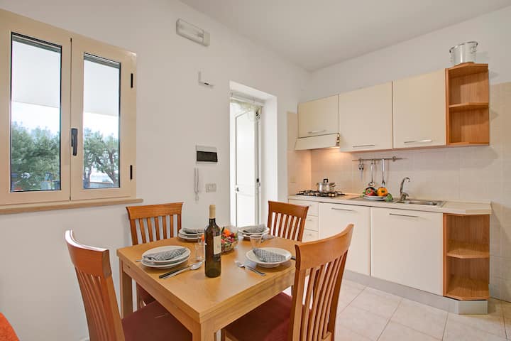 Stella Marina Apartment 5 - Happy Rentals - Vieste