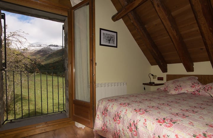 Casa Rural En La Montaña, Ideal Para Familias - Ansó
