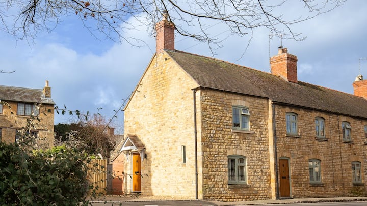 Crafty Cottage, Chipping Campden - Moreton-in-Marsh
