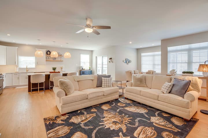 Walk To Beach: Spacious Condo In North Wildwood! - Wildwood, NJ