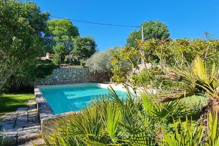 Maison Avec Piscine à Lorgues - Salernes