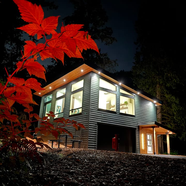 Galby Getaway | Modern Retreat I On Galbraith Mtn - Bellingham, WA