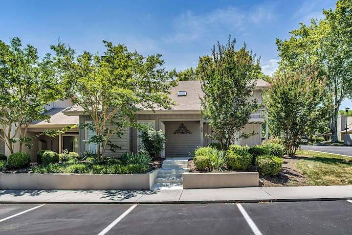 Heart Of Tellico Village - 費城