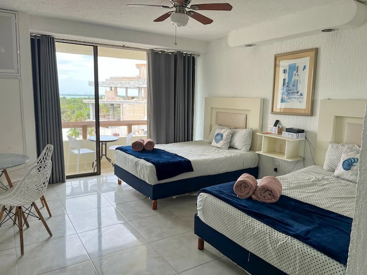 Lagoon View + Beach Access | Solymar Cancun - Cancún