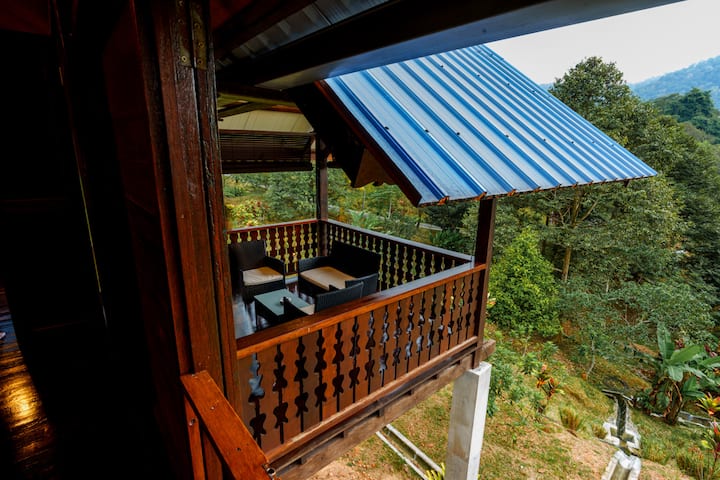 Kuala Klawang Villa With Pool @Nagari By The Hills - Seremban