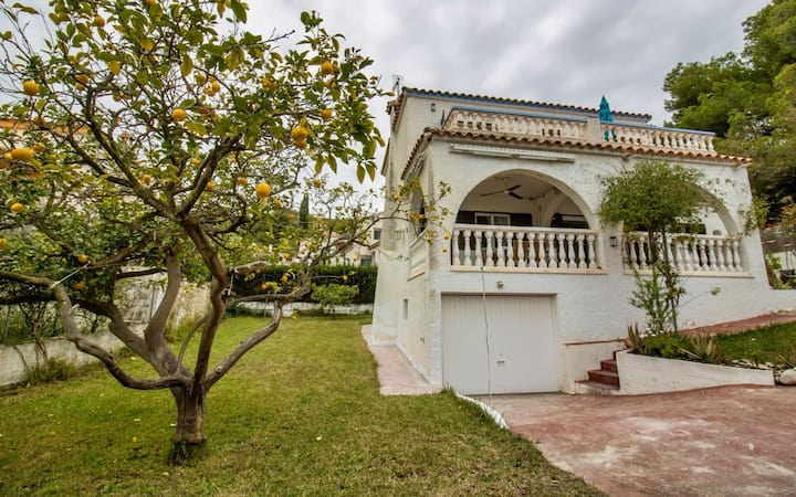 Villa Las Fuentes Con Jardín Privado - Torreblanca