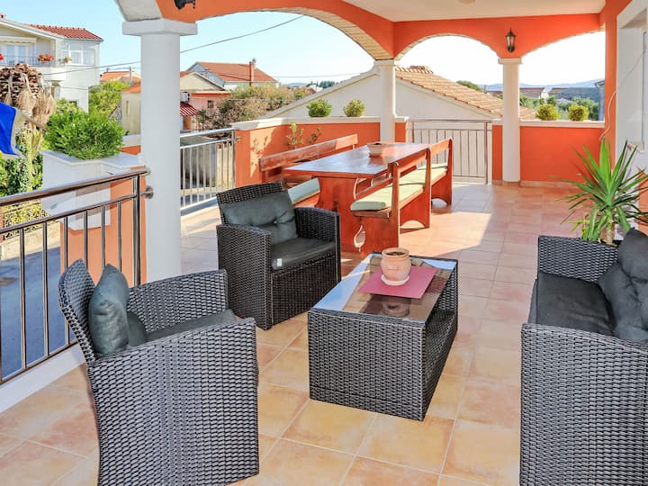 Nino By Interhome - Bibinje