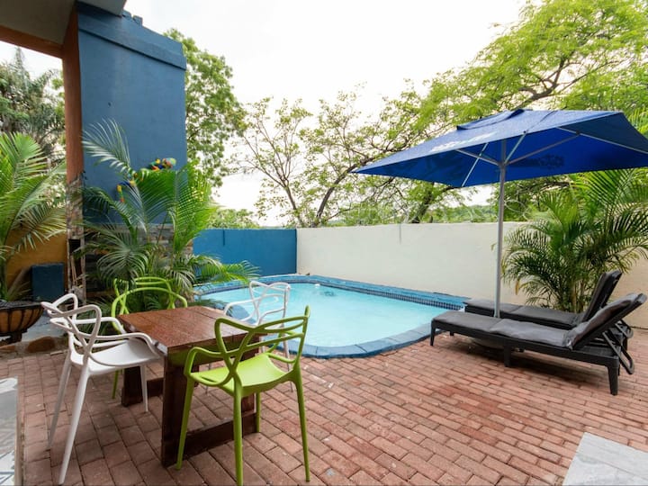 Woodpeckers - 2 Bedroom Family Suite - Hazyview