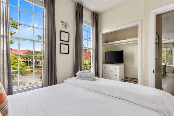 Walk To King|sleeps 6| Downtown - チャールストン, SC