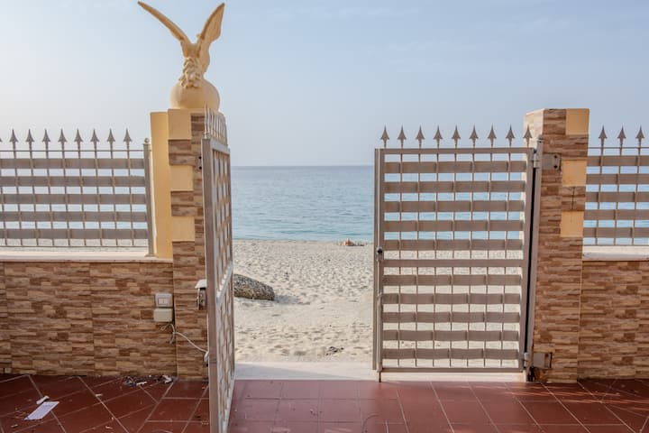 Casa Vacanza "Apri Il Cancello E Sei In Acqua" - Vibo Valentia