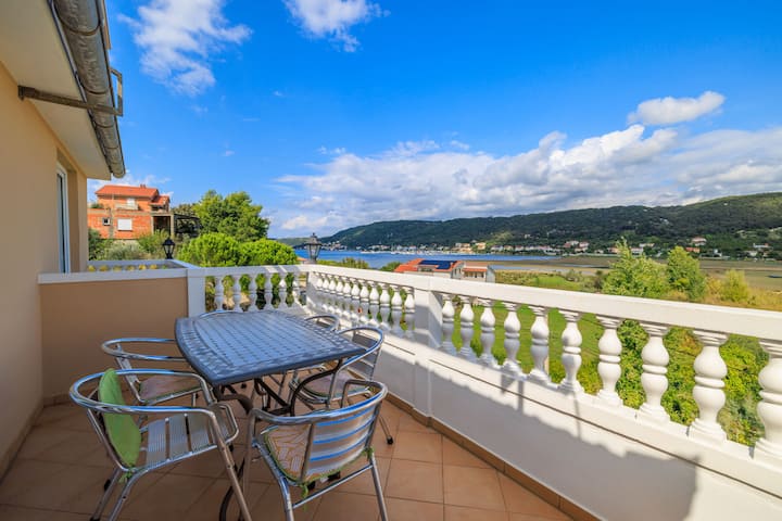 Appartement Mig (104711-a4) - Supetarska Draga