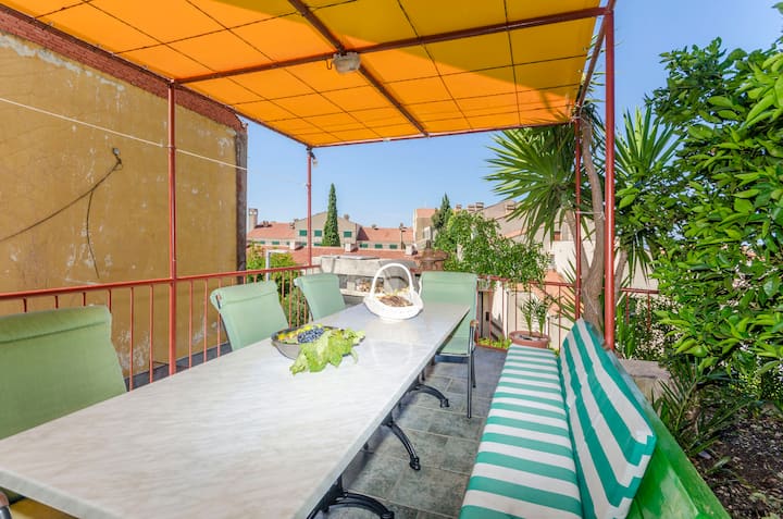 Appartement Nataša (104951-a2) - Tučepi