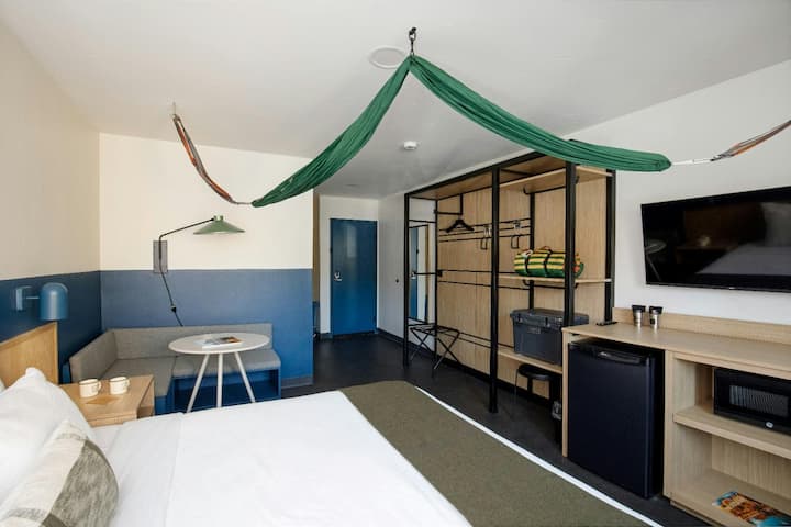 Ideal Basecamp For All Things Outdoorsy - Missoula, MT