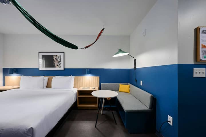 Local Drum Coffee & Accessible Features - Missoula, MT