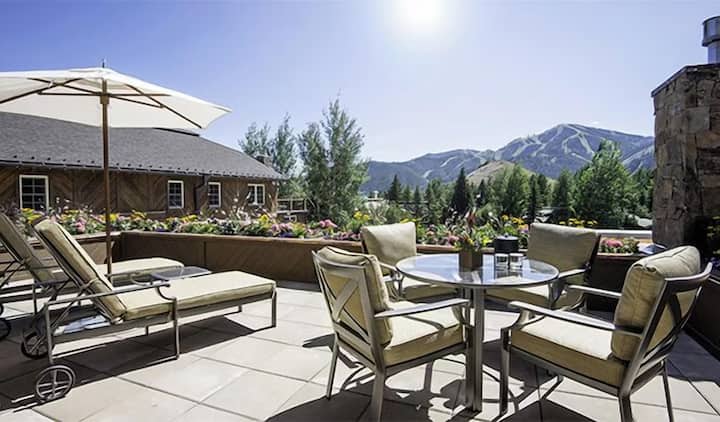 Scenic Hideaway W/ Fireplace Near Bald Mountain! - Sun Valley, ID