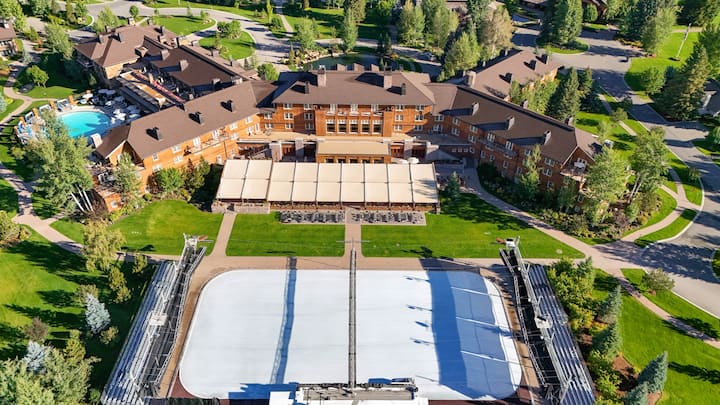 Sun Valley Resort, 2br Lodge Apartment, 4 Units - Sun Valley, ID
