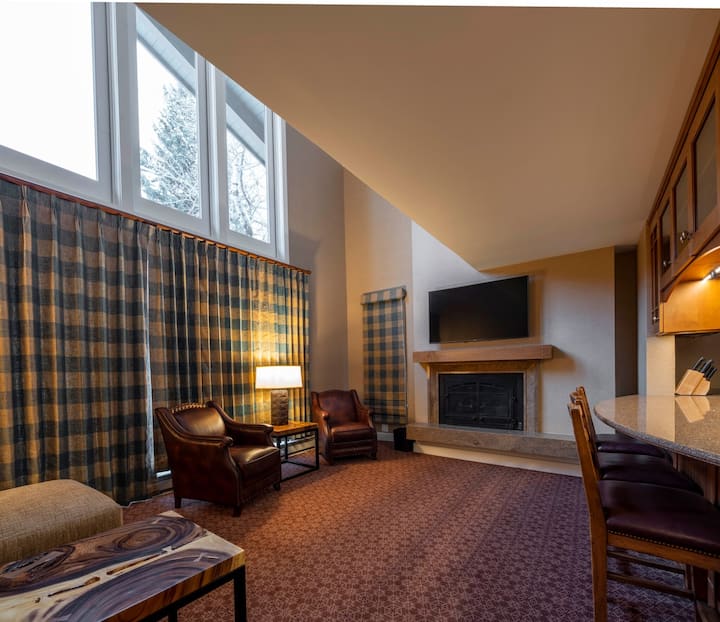 Sun Valley Resort, Two 2br Lodge Apartment 2 Units - Sun Valley, ID