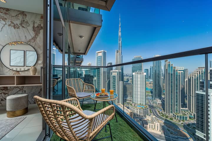 Prestige Infinity Pool With Burj Khalifa Views - Dubai