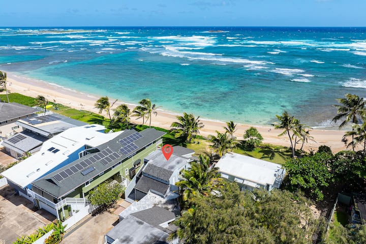 Dolphin House:cozy Beachfront Home Near Turtle Bay - Laie, HI