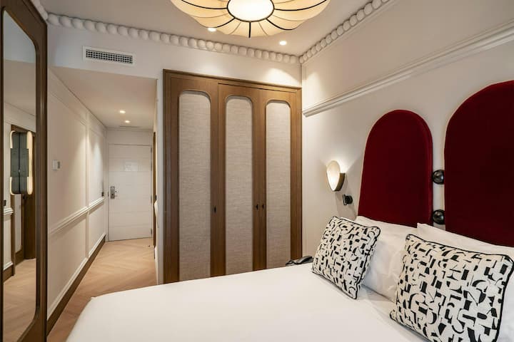 Superior Hotel Room Vincci Soho - Madrid