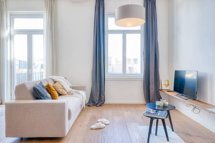 Bright Apartment In Ghent With Parking - Gand