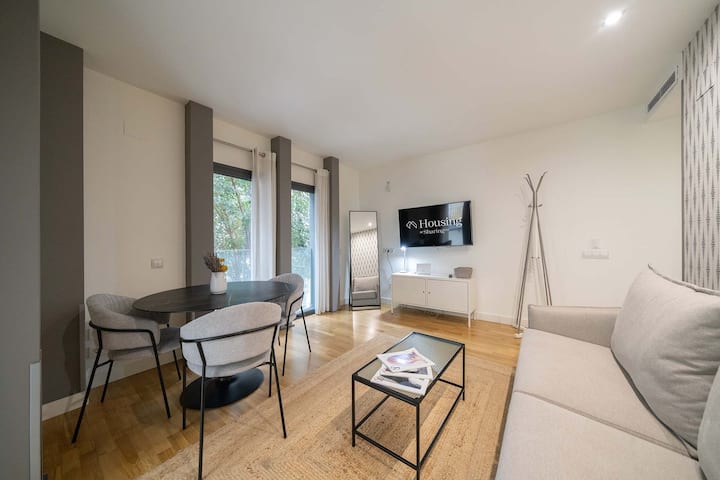 Comfortable Apartment For Two People By Sharingco - Madrid