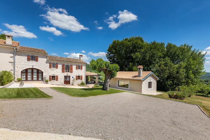Villa Casa Garibaldi By Villsy - Motovun