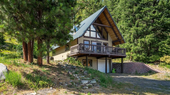 Hansel Getaway | Cozy A-frame Near Leavenworth - Cashmere, WA