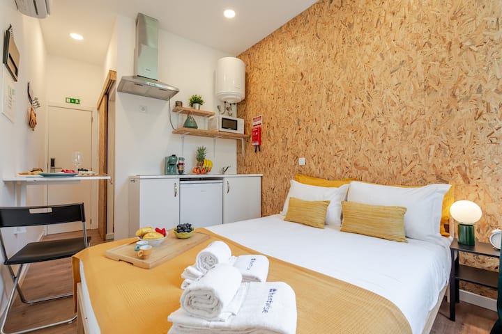 Sunny & Stylish Flat By Hostwise - Porto