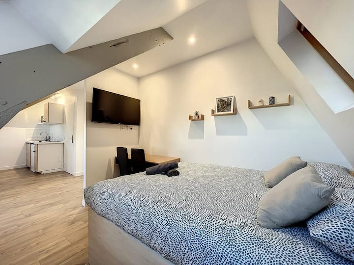 Studio Sous Les Toits Tour D'auvergne Proche Gare - Saint-Brieuc
