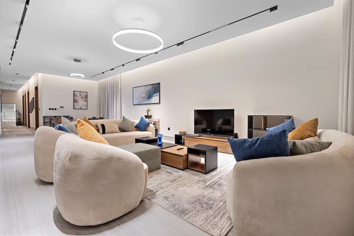 Gr-elegant 3-bd Apt|outdoor Lounge| Prime Location - Arabie saoudite