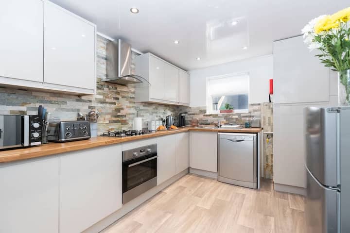 Saltburn Centre 2-bed Apartment - Saltburn-by-the-Sea