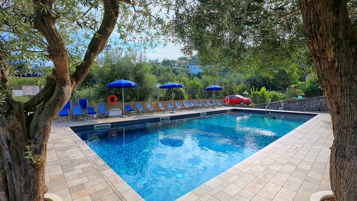 Villa Priora With Shared Pool - Sorrento