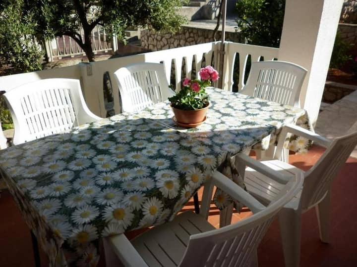 Appartement Tonia (10589-a1) - Mali Losinj