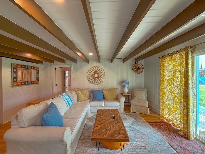 Casa Del Sol - Quiet Rockport Retreat - Rockport, TX