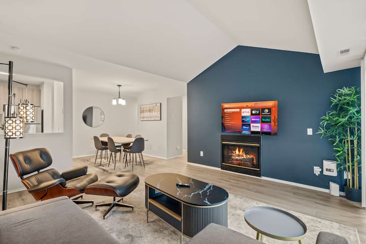 Premium 2bd | Dt Ann Arbor | 3 Beds | Free Parking - Ann Arbor, MI