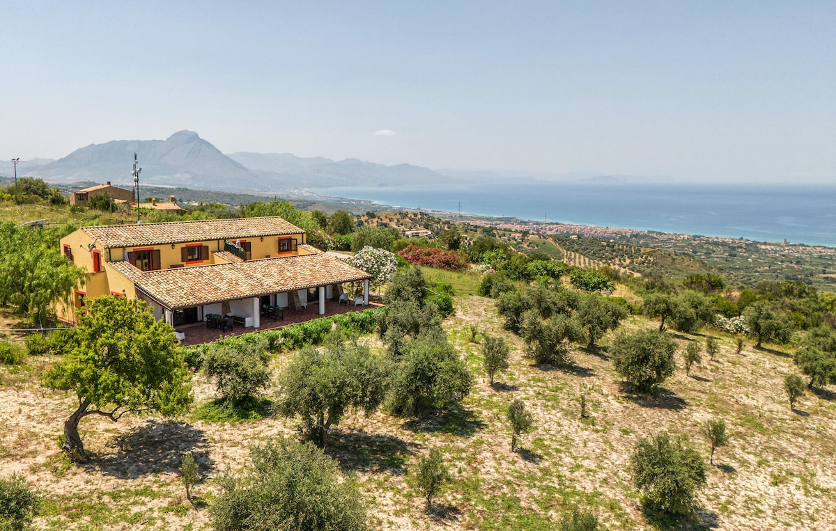 Impresionante apartamento en Collesano (PA) - Apartamentos en alquiler ...