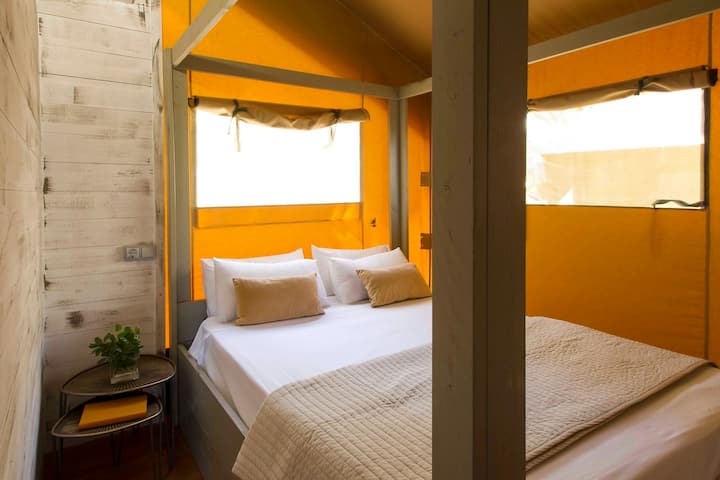 Bali Lodge - Torredembarra
