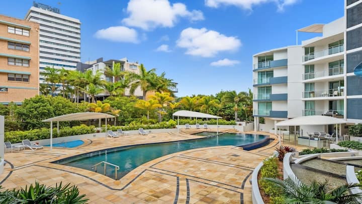 Seaside Sovereign Retreat - Sunshine Coast