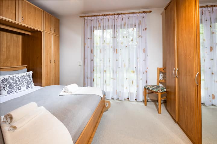 Ferienwohnung 53qm Für 1 - 4 Personen - Bayerisch Gmain