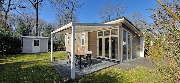 Boterbloem Chalet | 4 Persons - Assen