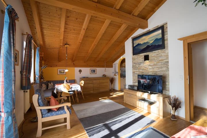 Fewo Karwendel, 90qm (Ferienwohnung Alpenwelt) - Wallgau