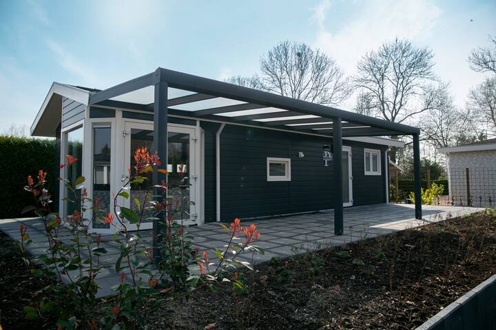 Landhoef Chalet Comfort | 4 Persons - Deventer