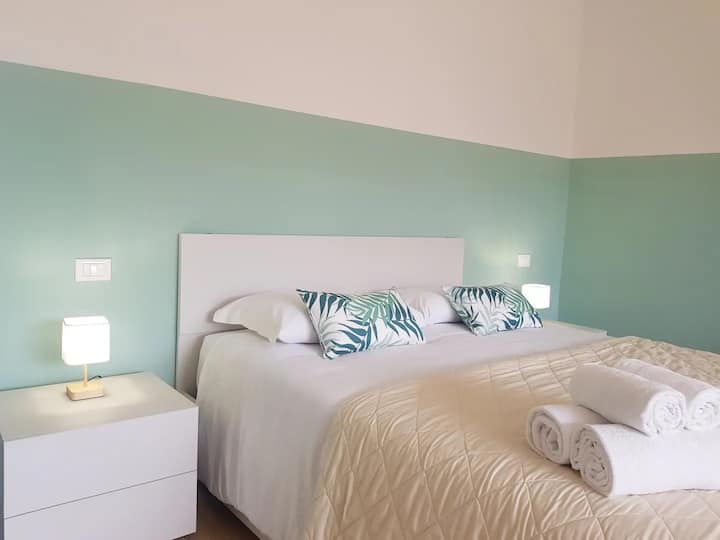 Queen Home Noemi - Mestre