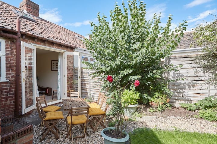 Host & Stay | Princes Road - Saltburn-by-the-Sea