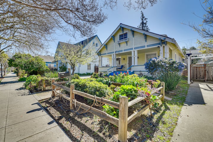 6 Blocks To Sjsu: Cozy Bungalow W/ Deck & Koi Pond - San Jose, CA