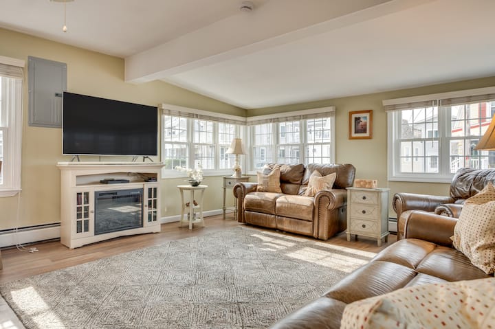 Near Beaches & Waterfront Dining: Home In Hampton! - Hampton Beach, NH