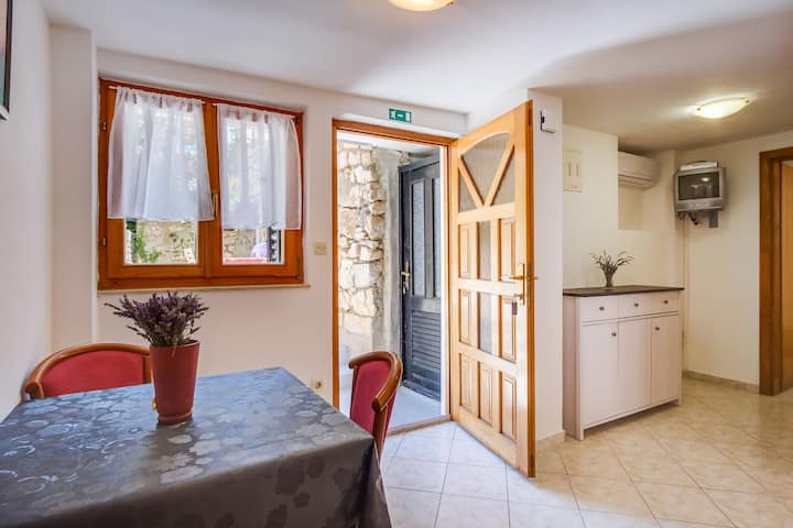 Appartement Stipe (106871-a3) - Veli Lošinj