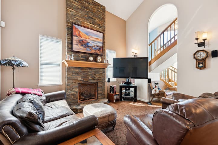 New! Coastal Getaway - Half Moon Bay, CA